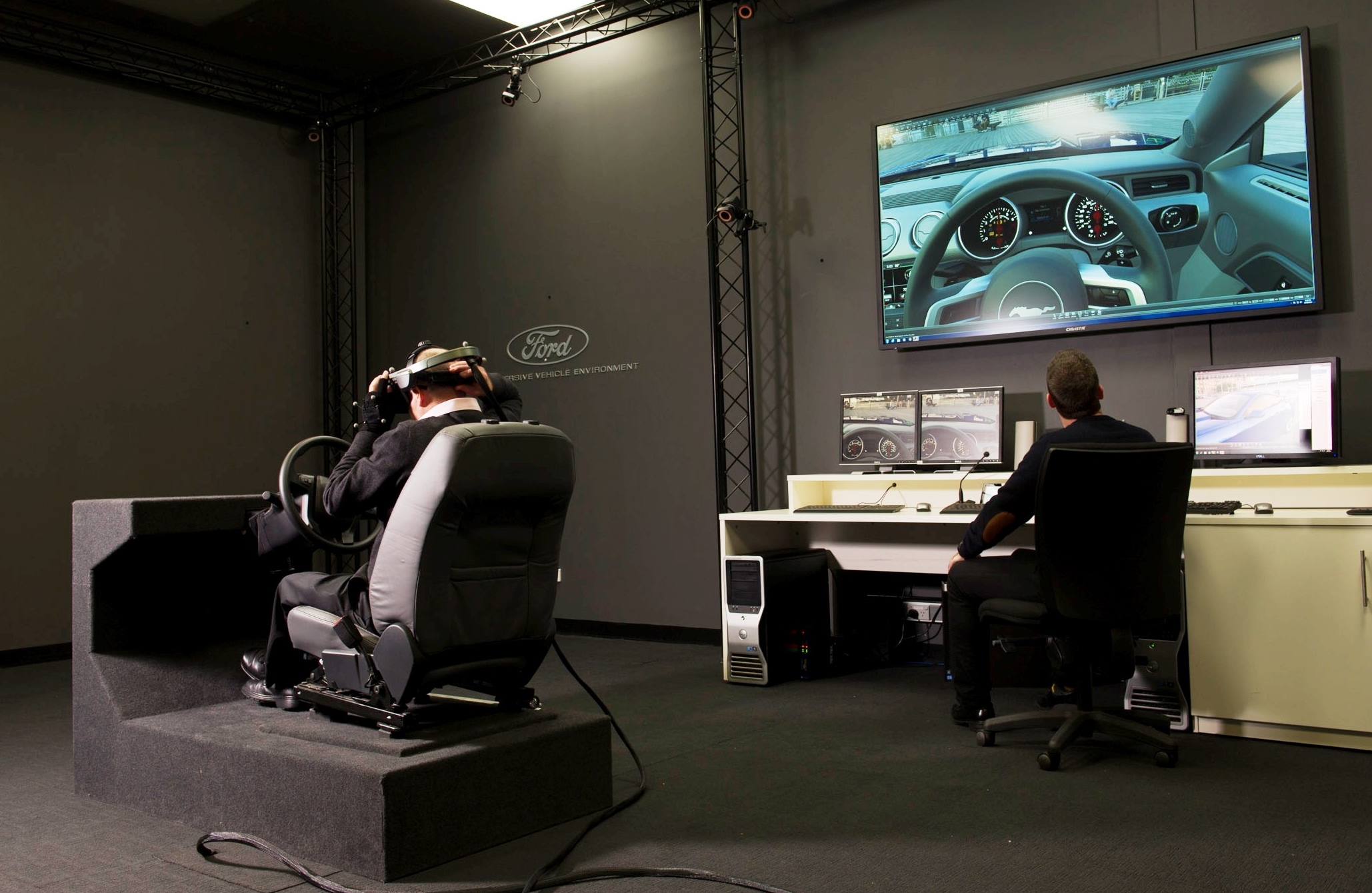 Ford in Australia Showcases new Virtual Reality Centre – Drive Safe and ...