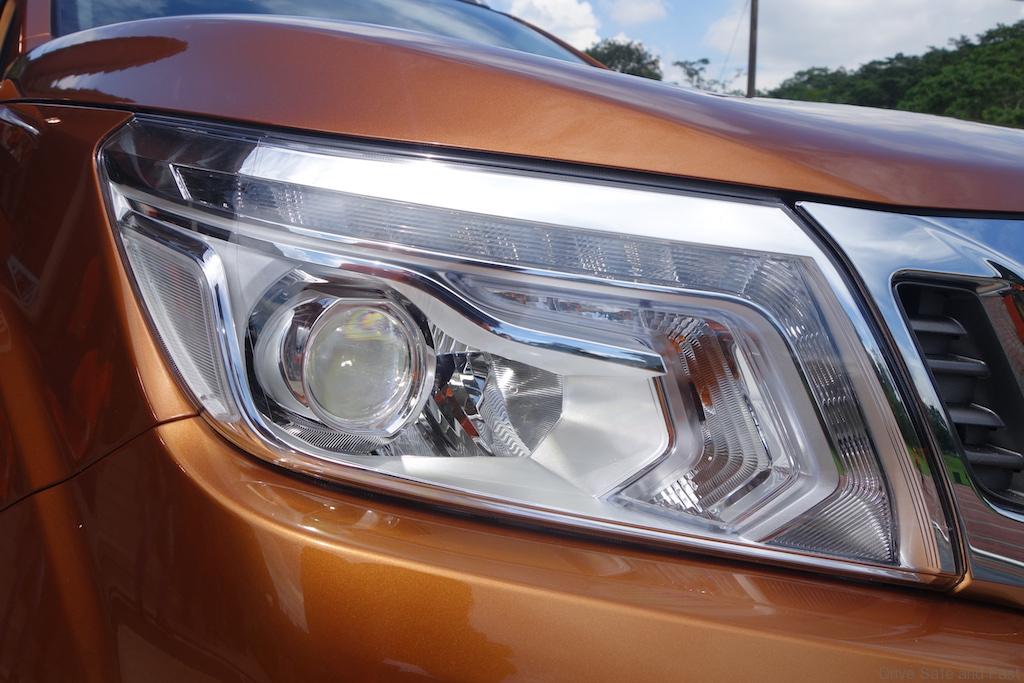 Nissan Launched NP300 Navara with 6 Variants – Drive Safe and Fast