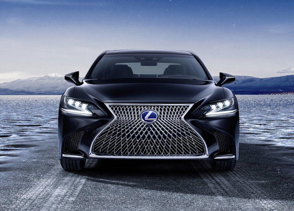 Lexus LS500h: Multi Stage Hybrid on a Premium Japanese Limousine ...