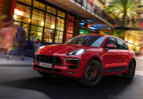 Here comes the last petrol powered Porsche Macan