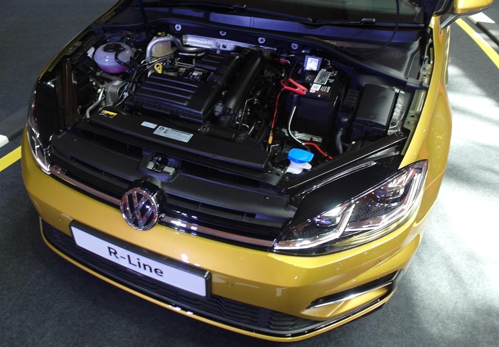 Volkswagen Golf R-Line Makes Malaysian Debut – Drive Safe and Fast