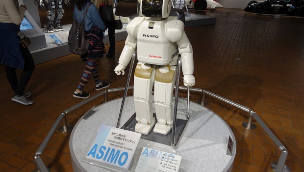 Honda Cancels ASIMO. We Celebrate Its Development History