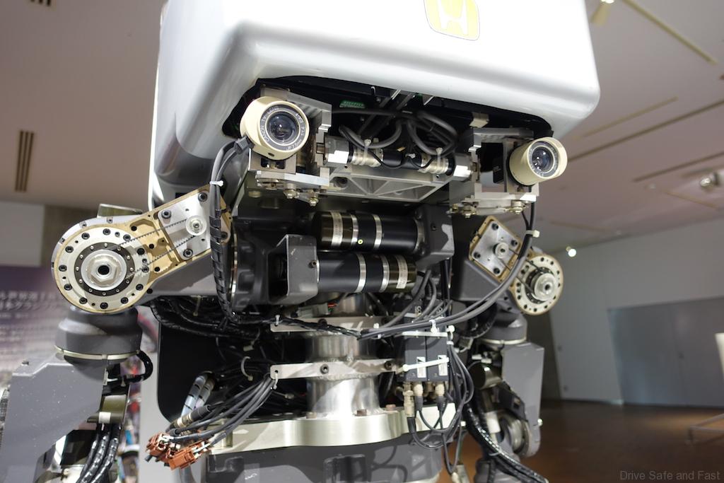 Honda Cancels ASIMO. We Celebrate Its Development History
