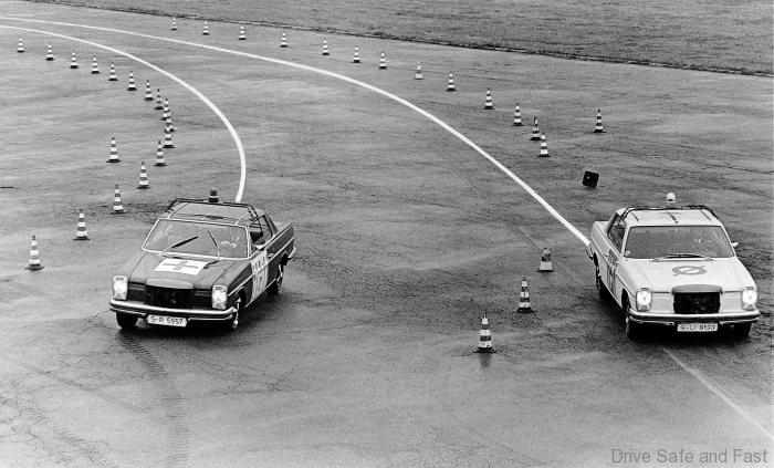Mercedes W114 coupe celebrates 50 years of movement - Automacha