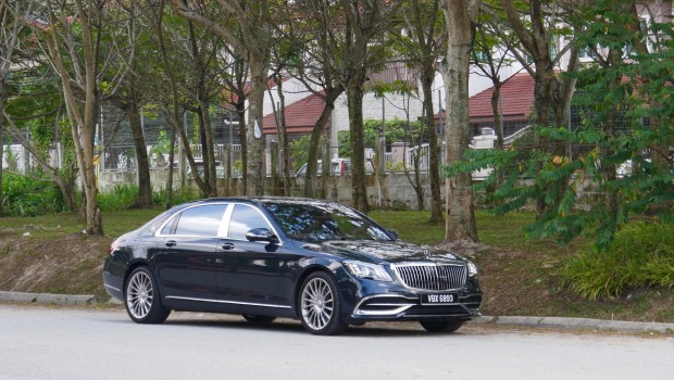 Mercedes-Maybach S560 Review: Business Class on Wheels