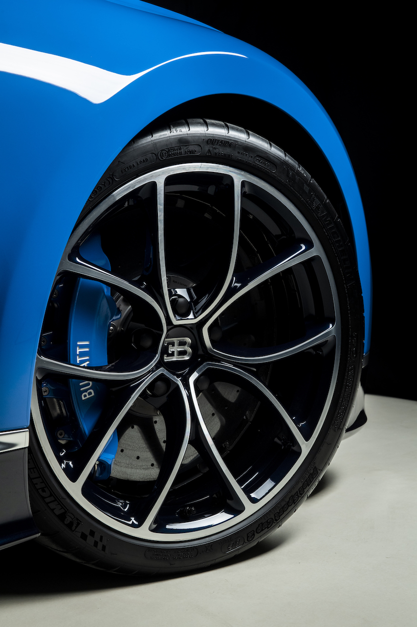 Bugatti Chiron Finds A Singaporean Home