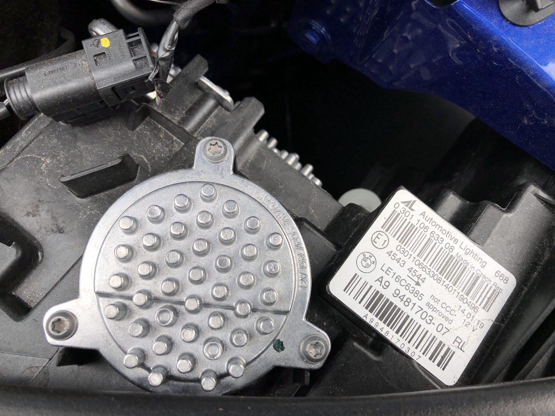 BMW 330i engine explained in detail﻿