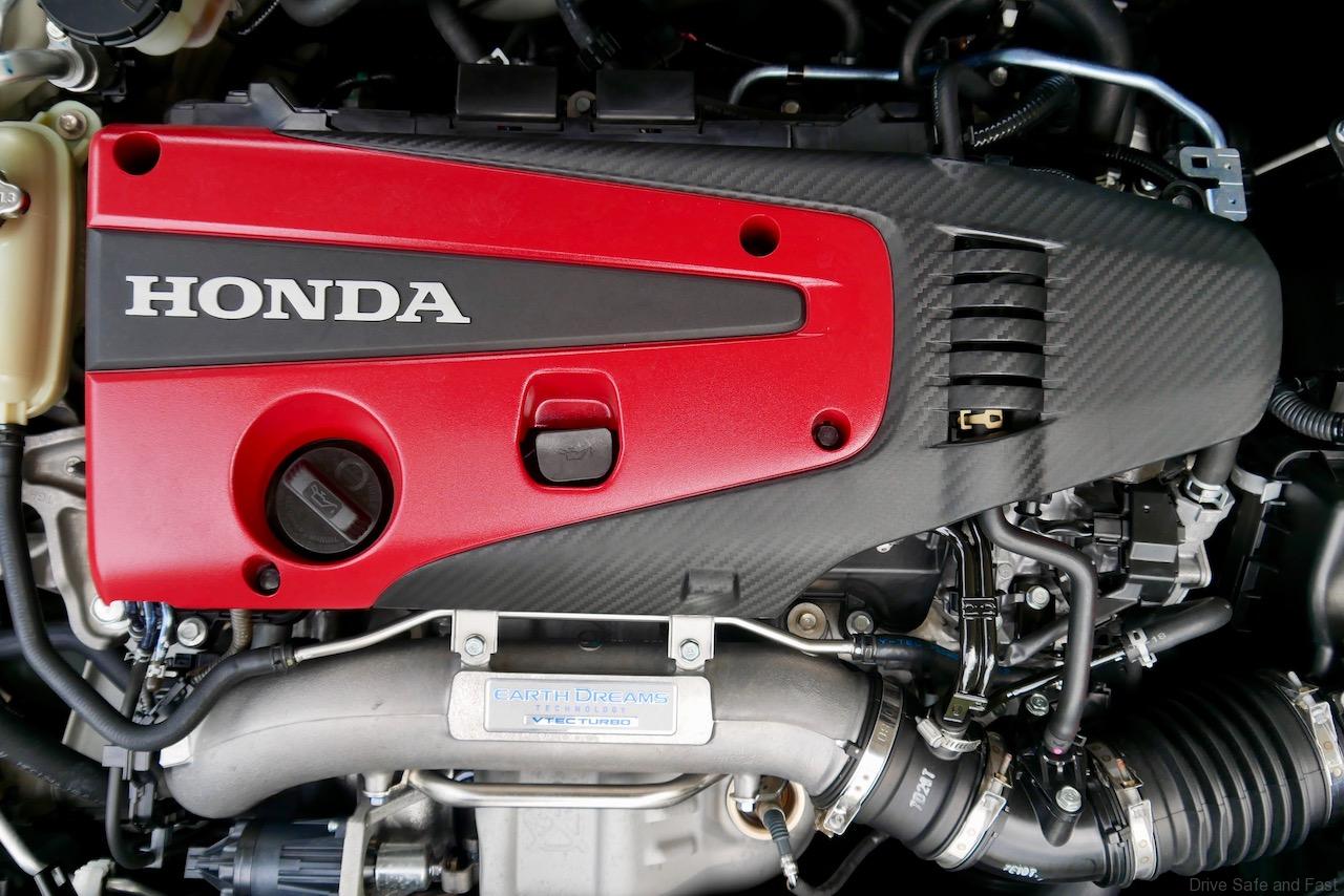 Honda Civic Type R Review: A Gundam On Wheels