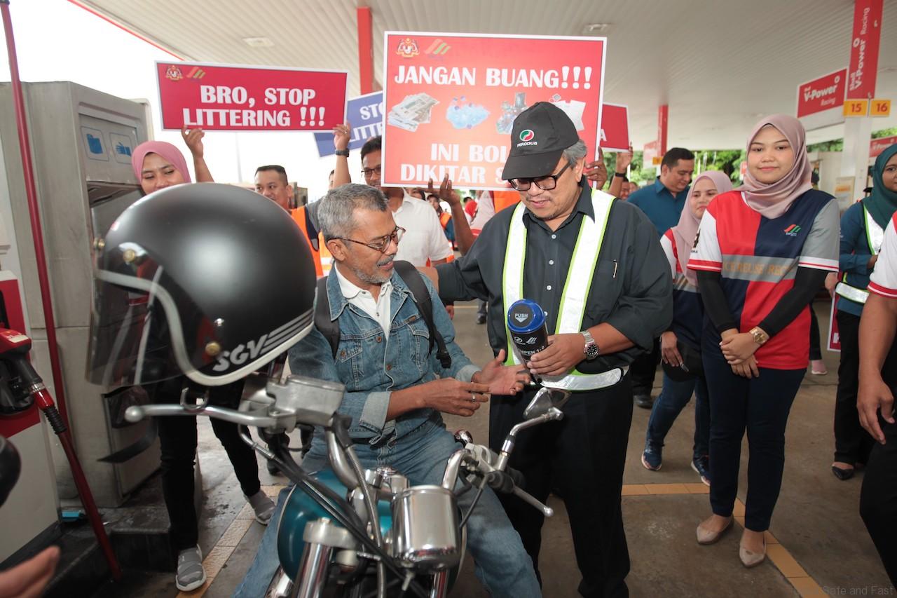 Perodua Campaigns Against Litter Bugs with SWCorp