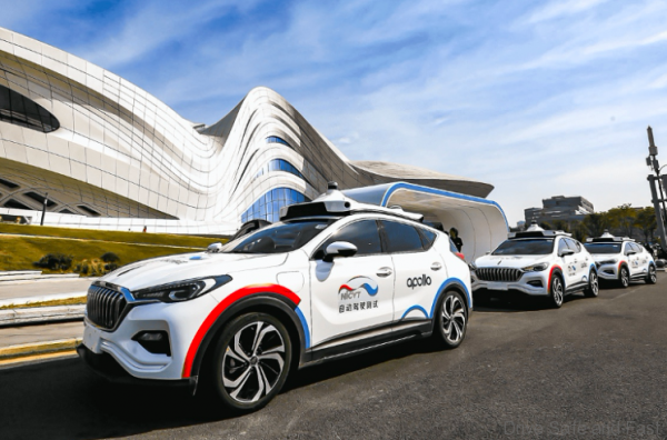 V2X technology is working to get autonomous driving real