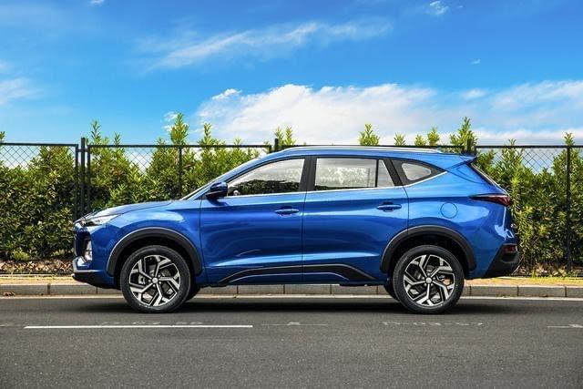 JAC Jiayue X8 is A New Chinese SUV That Seats 5, 6 or 7