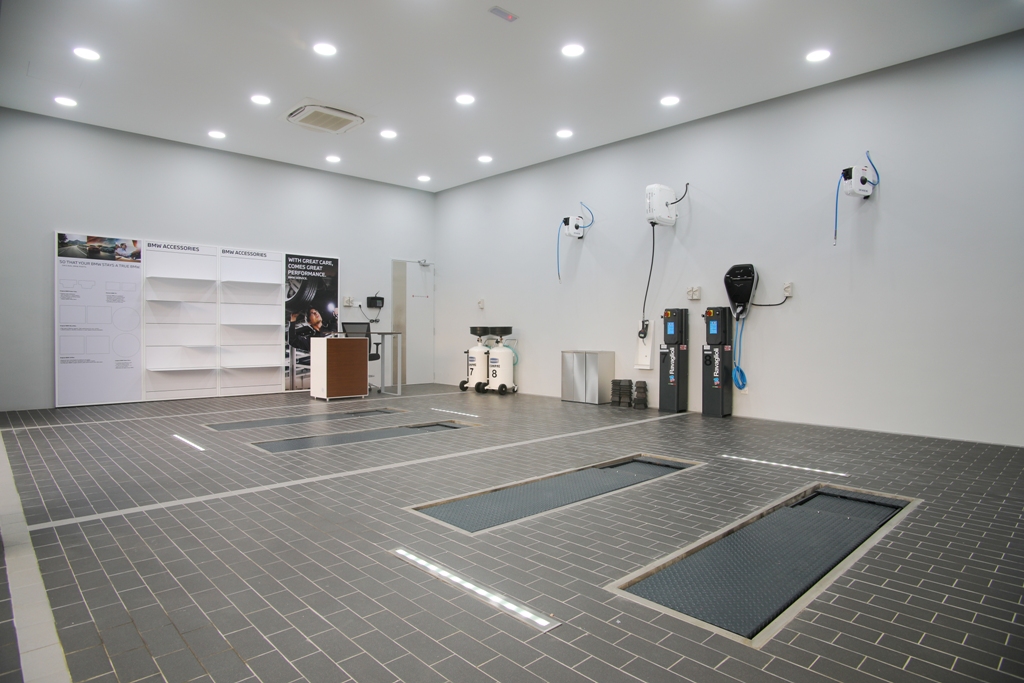 Auto Bavaria Launches BMW And MINI Service Fast Lane Centre