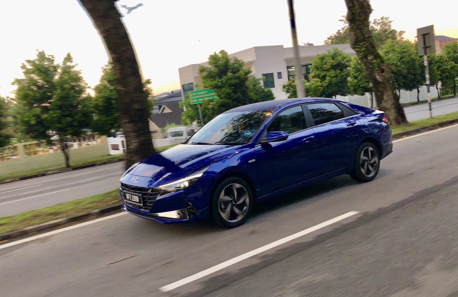 Hyundai Elantra Smartstream Test Drive Review