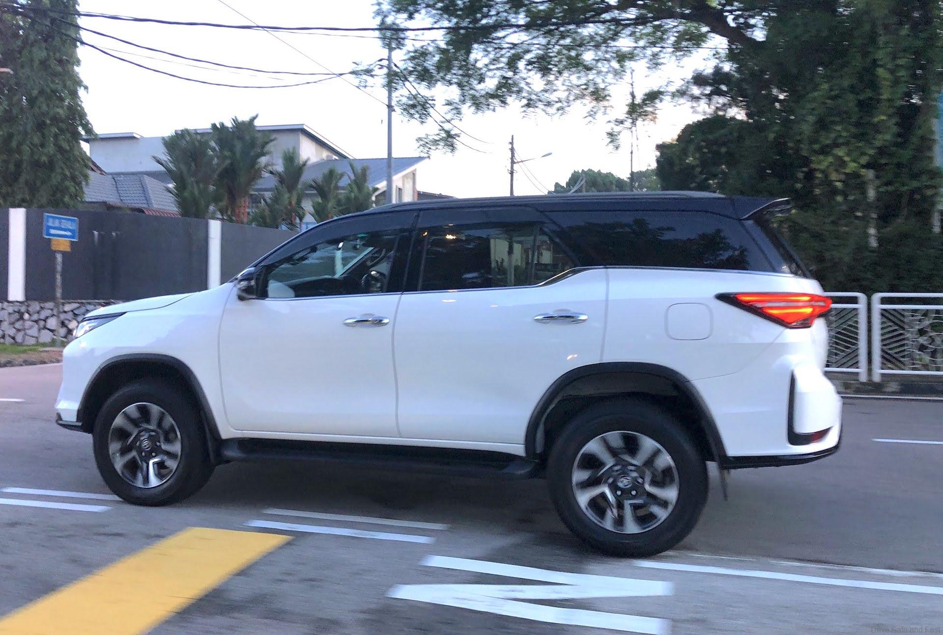 Toyota Fortuner 2021 Model 2.7 SRZ Test Drive Review