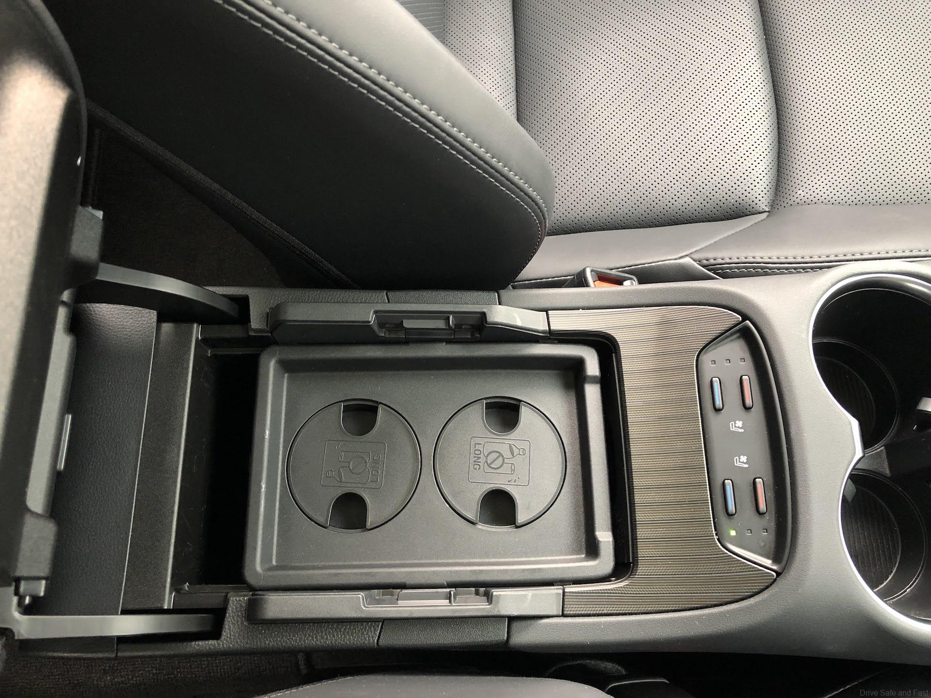 Toyota Harrier 2.0L Luxury SUV Drive Impressions