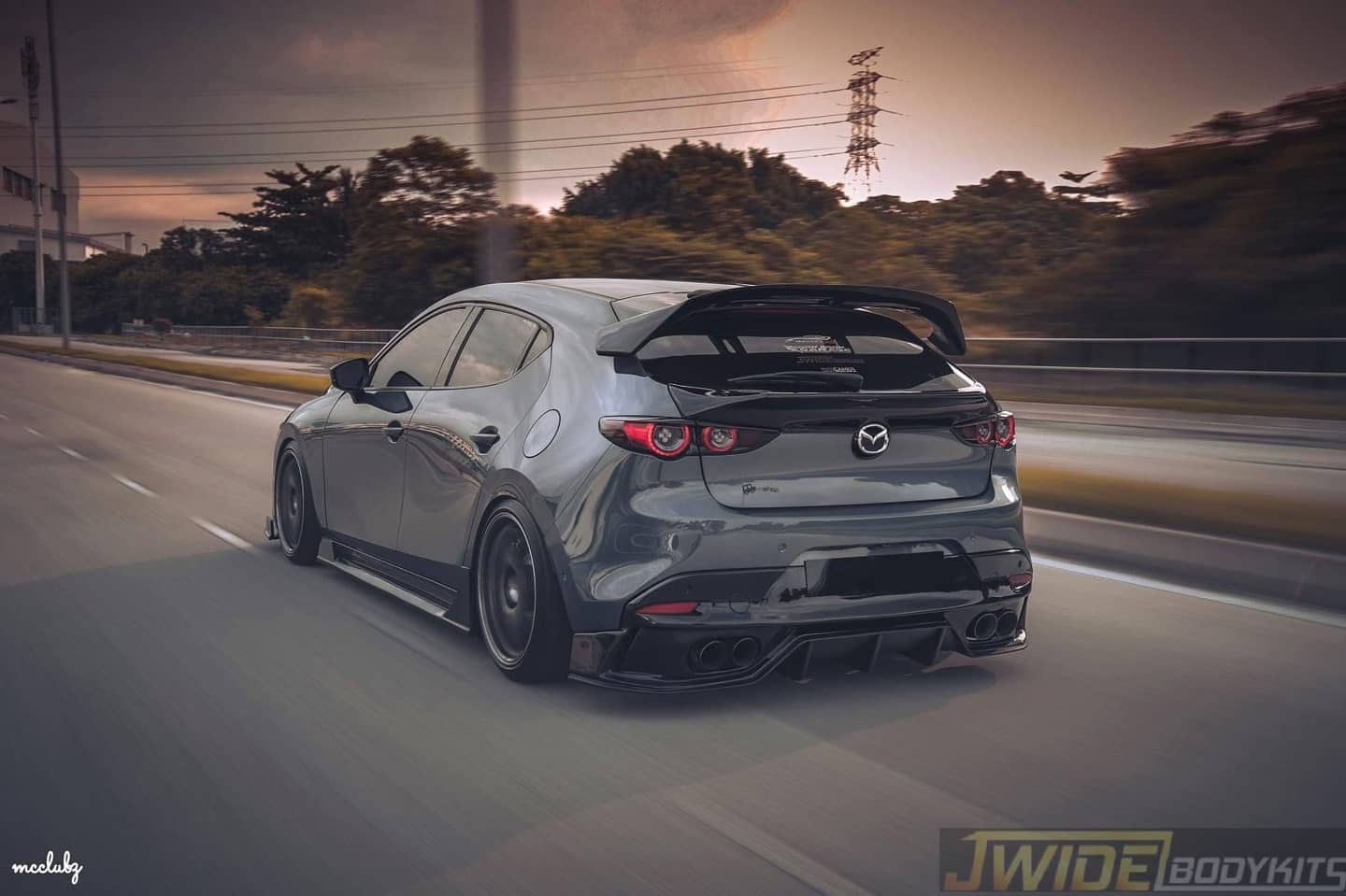 Mazda3 Liftback With JWIDE Bodykit Looks So Sexy