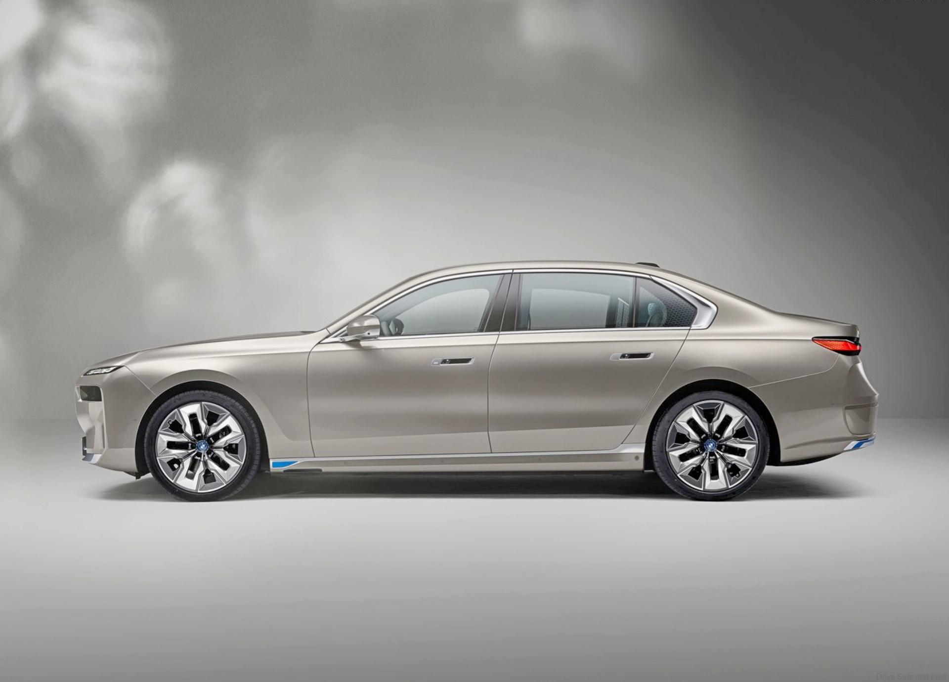 All-New BMW 7 Series And Electric i7 Revealed With THIS Face