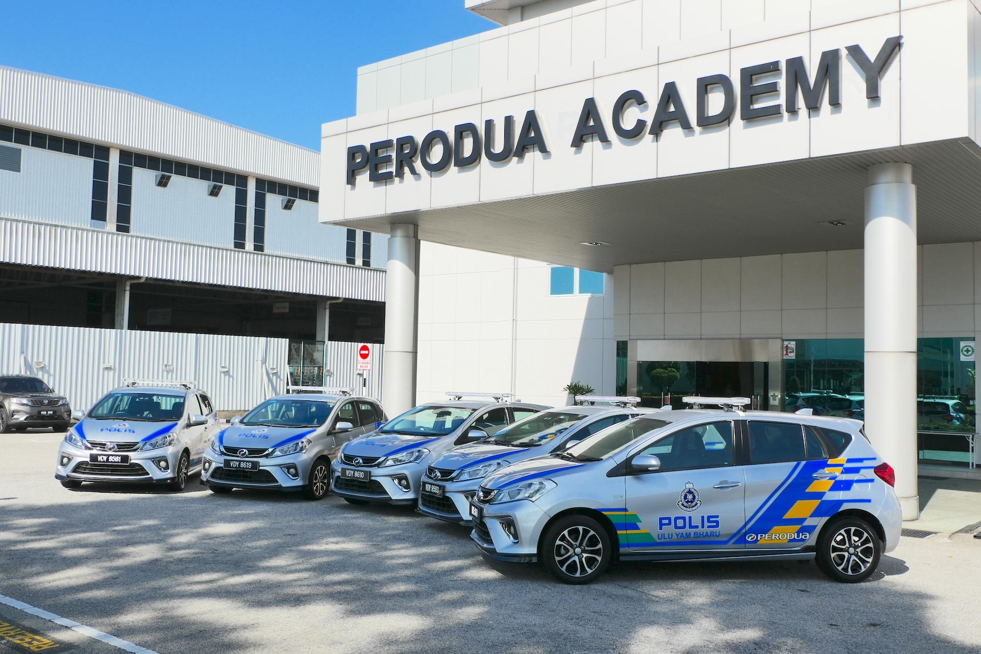 Perodua Hands Over 5 Myvi Patrol Vehicles to PDRM Selangor
