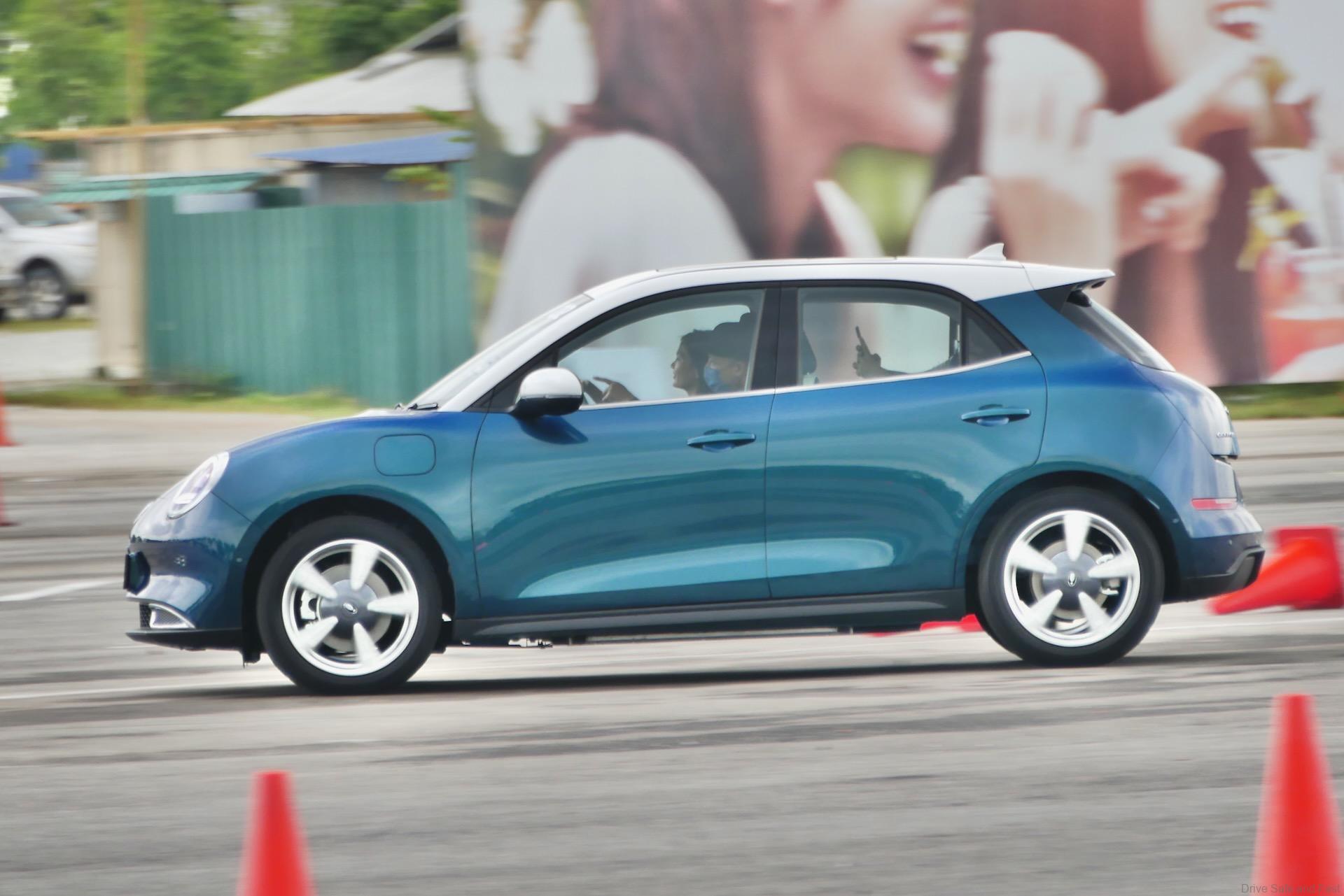 Ora Good Cat 500 Ultra Review: An EV Cat You Should Adopt