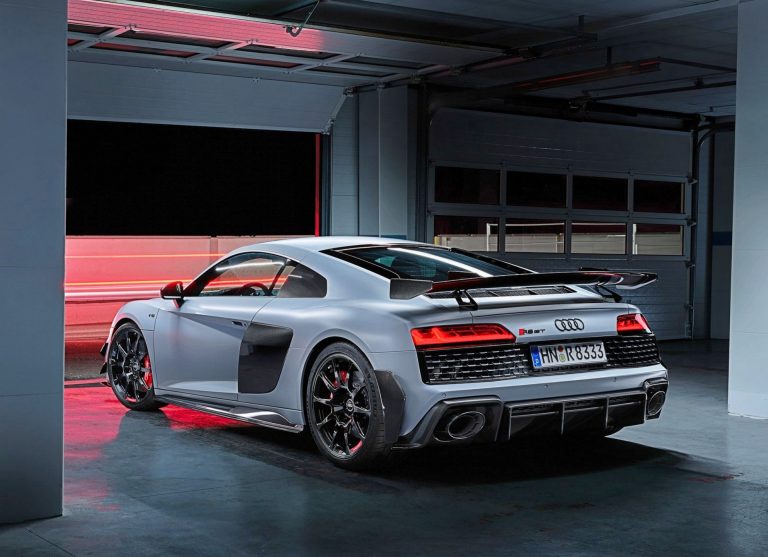 Audi R8 Retired For Good With Final Unit In Yellow