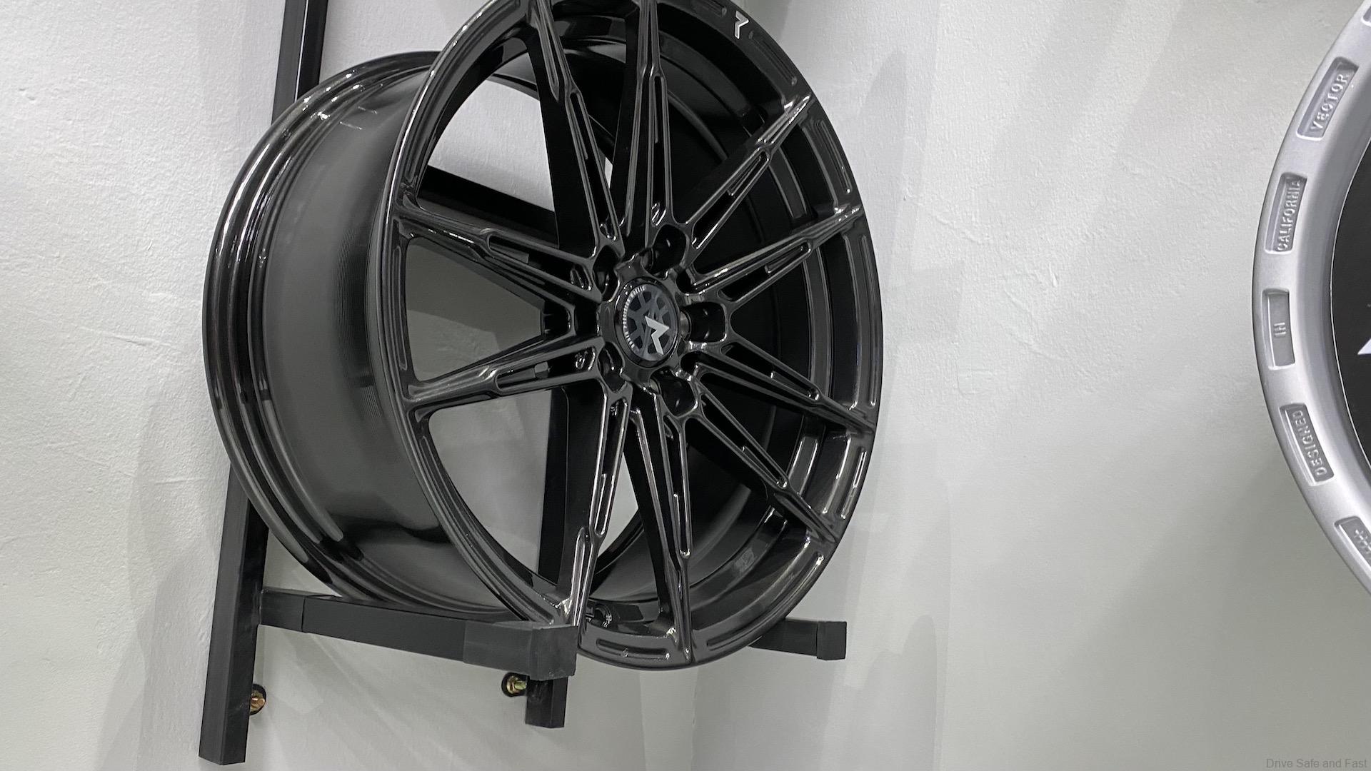 Stylish Ronin And INOVIT Alloy Rims Arrive In Malaysia