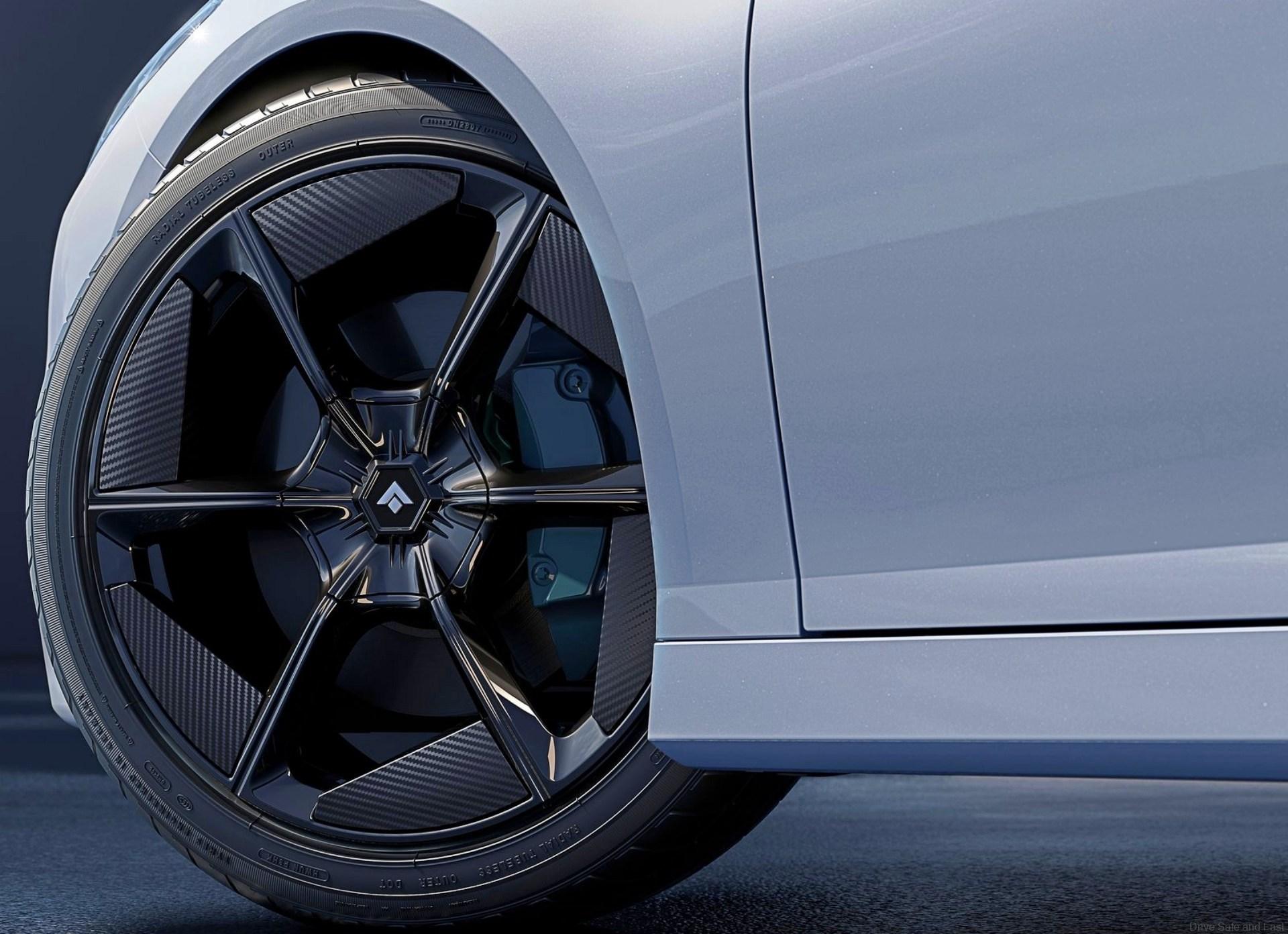 The AION Hyper GT Is A Chinese Taycan Rival From GAC Motors