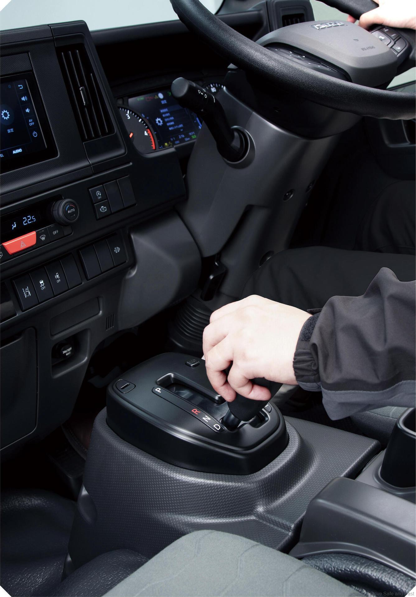 7th Generation Isuzu Elf N-Series Features An EV Option