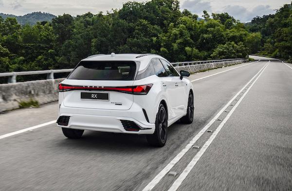 Lexus RX 500h F SPORT Rivals Are All European Electric SUVs