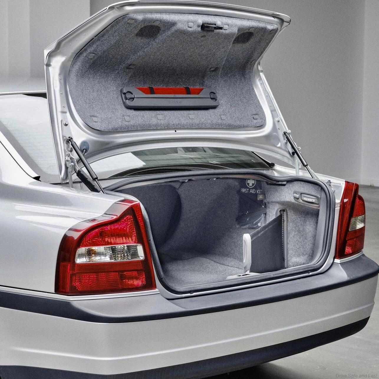 The Iconic Volvo S80 Turns 25 Years Old This Year