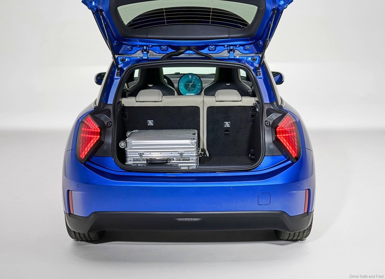 All-New MINI Cooper Revealed: EV-Only, Circular OLED Display