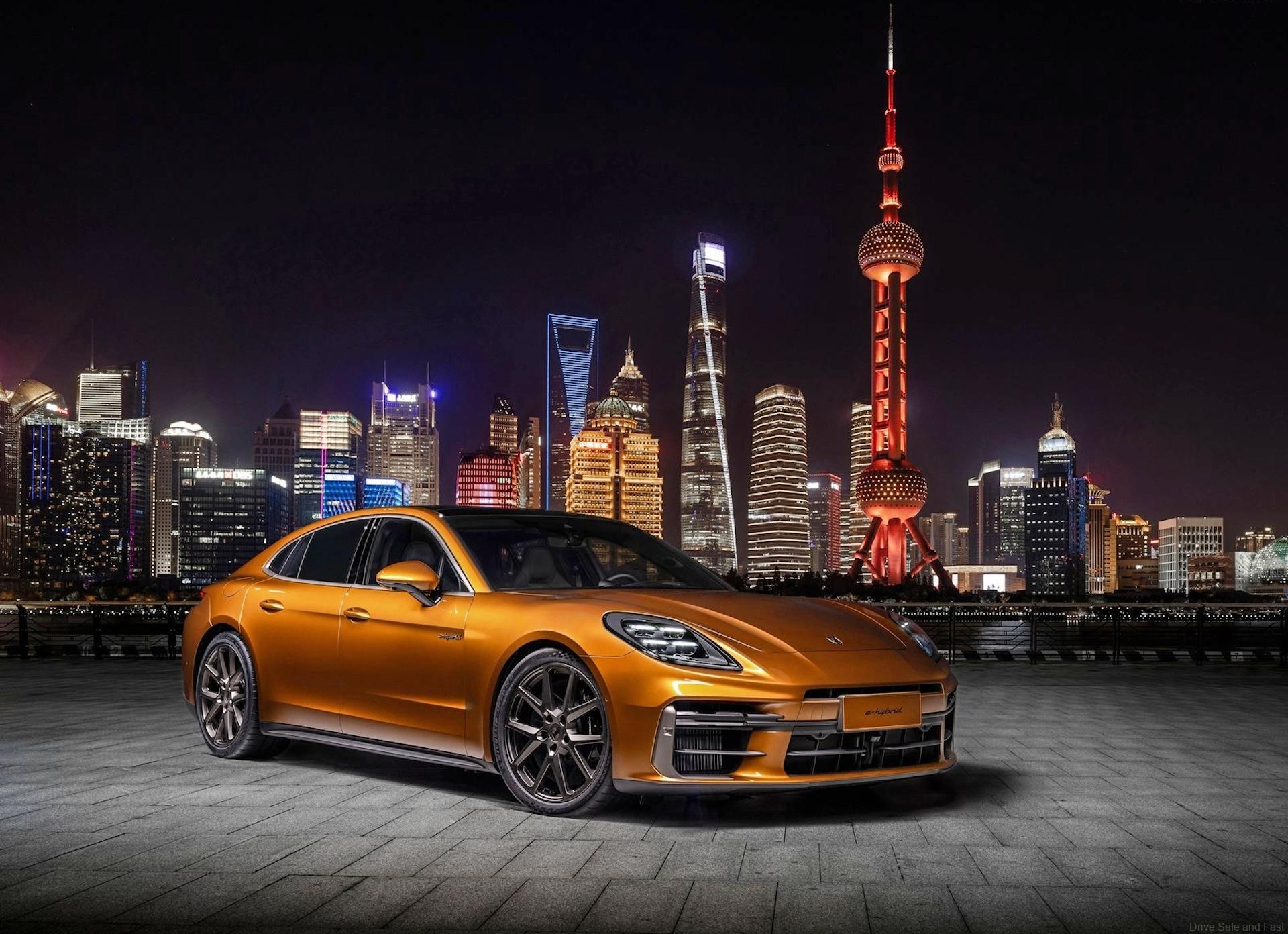 3rd Gen Porsche Panamera Debuts With Minor Upgrades