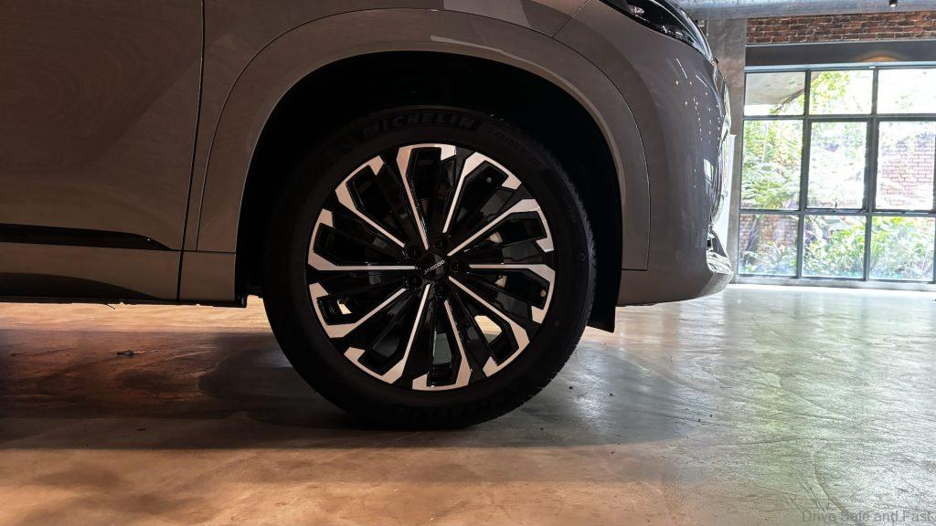 Jaecoo J8 Promises To Bring The Fight To Larger Premium SUVs