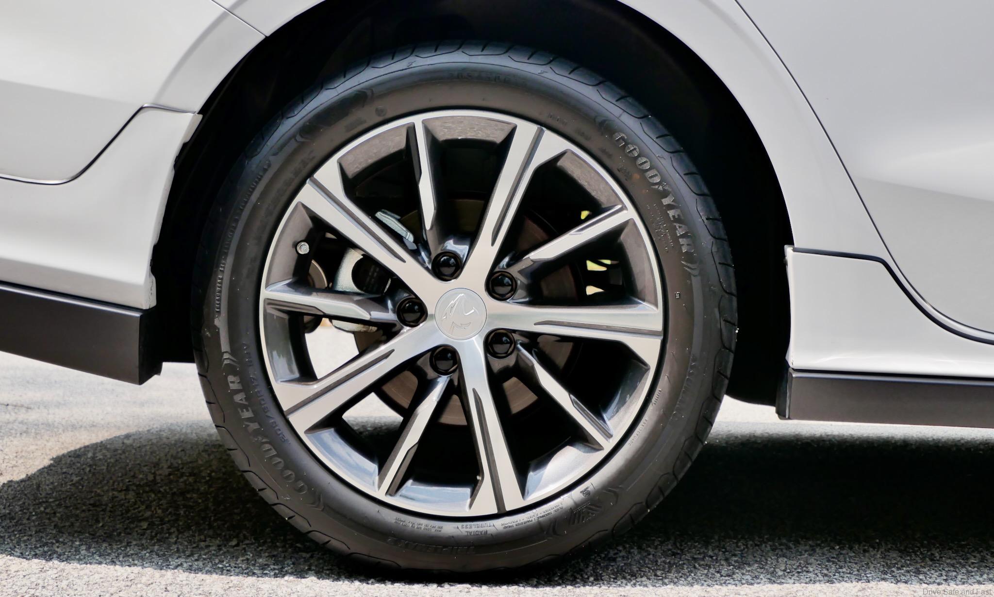 Proton S70 Flagship X Review: Caught Between Segments