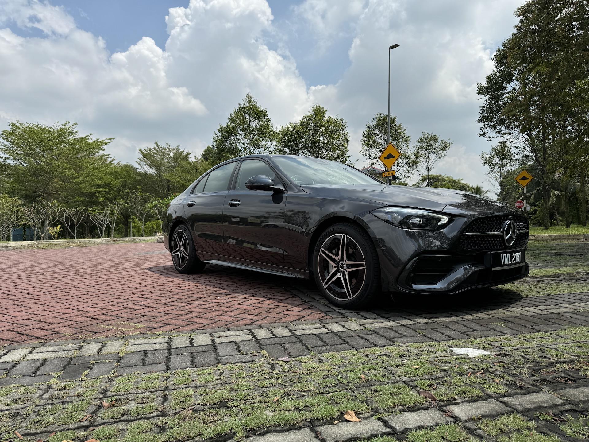 C-Class 350e Plug-In Hybrid Returns With 117km Battery Range