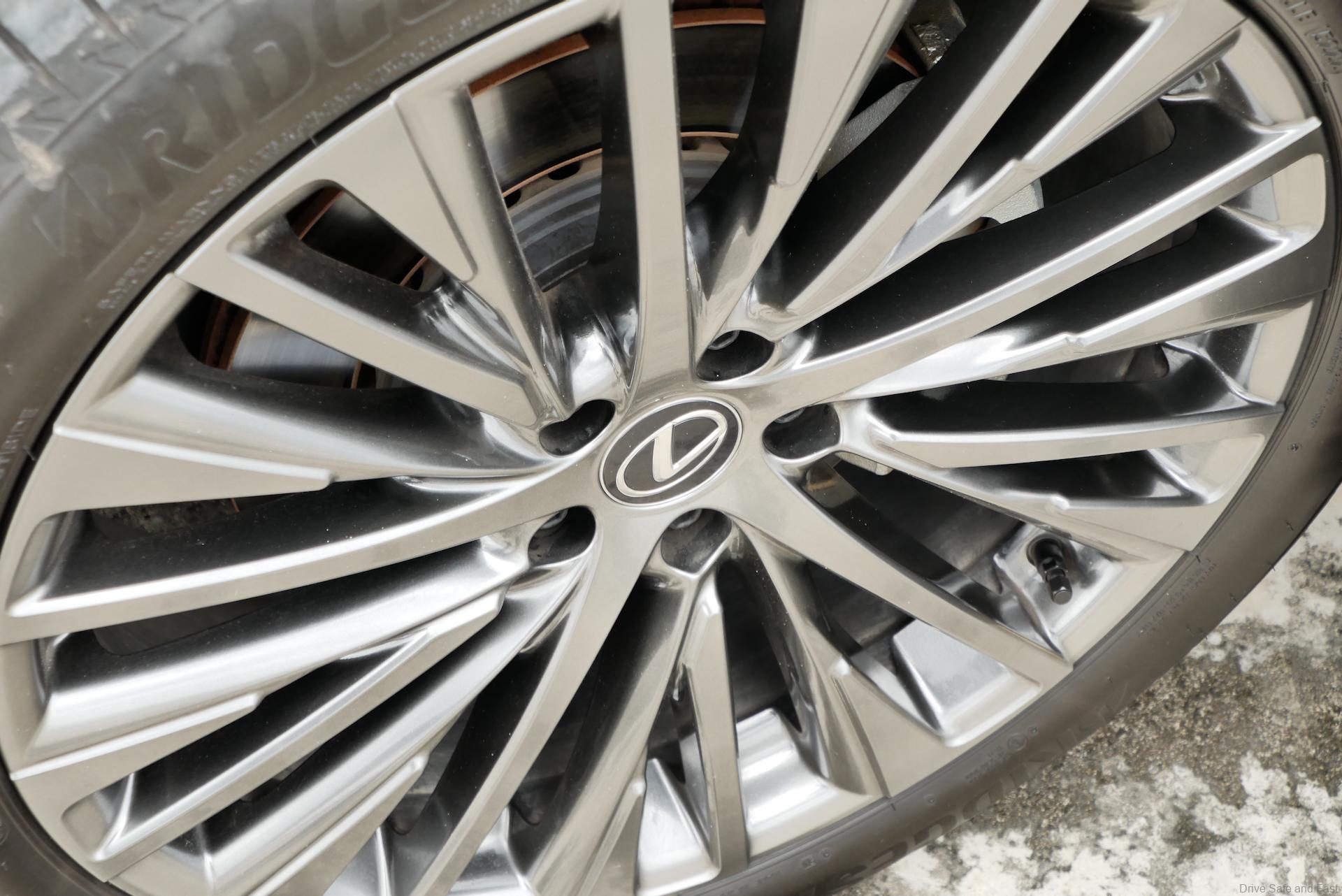 2023 Lexus RX 350 Review: Masterfully Crafted