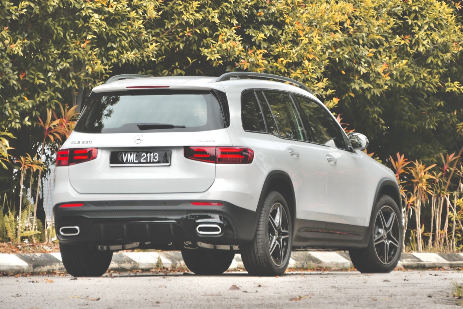 2024 Mercedes-Benz GLB 250 Review: A Versatile Compact SUV