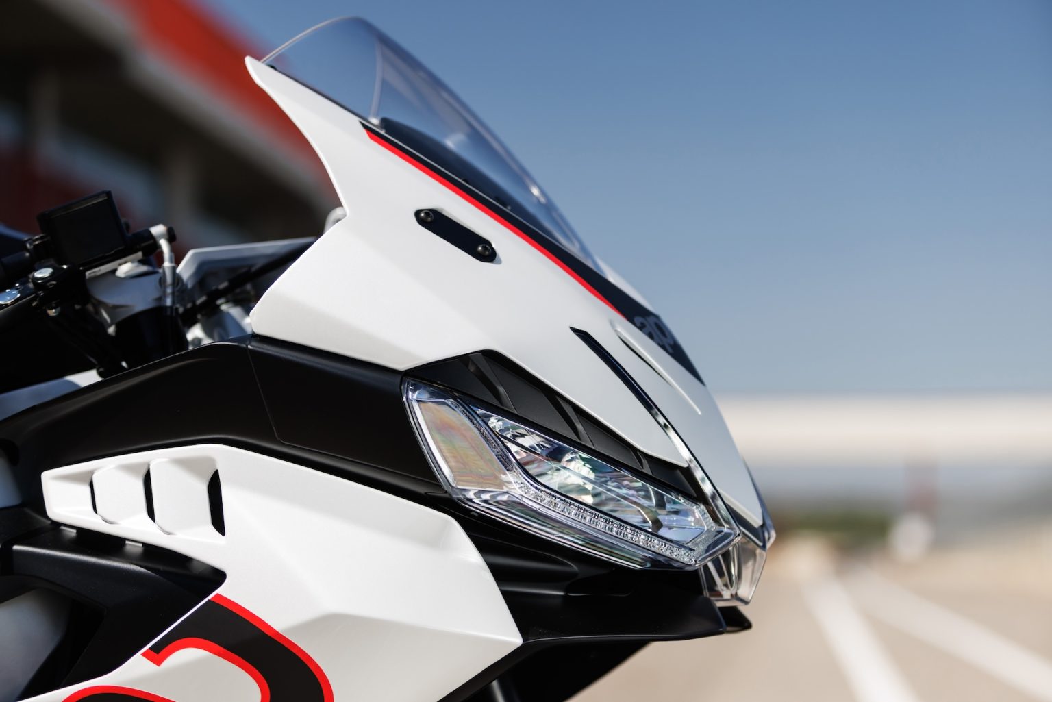 Aprilia RS 457 Debuts in Malaysia: RM34K 47.6 HP Sport Bike