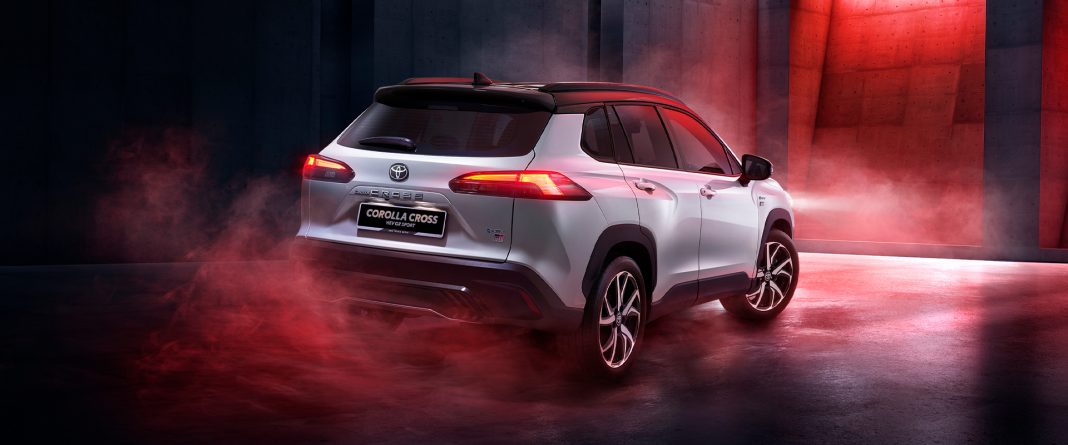 Toyota Corolla Cross Facelift Model Arrives In 3 Variants