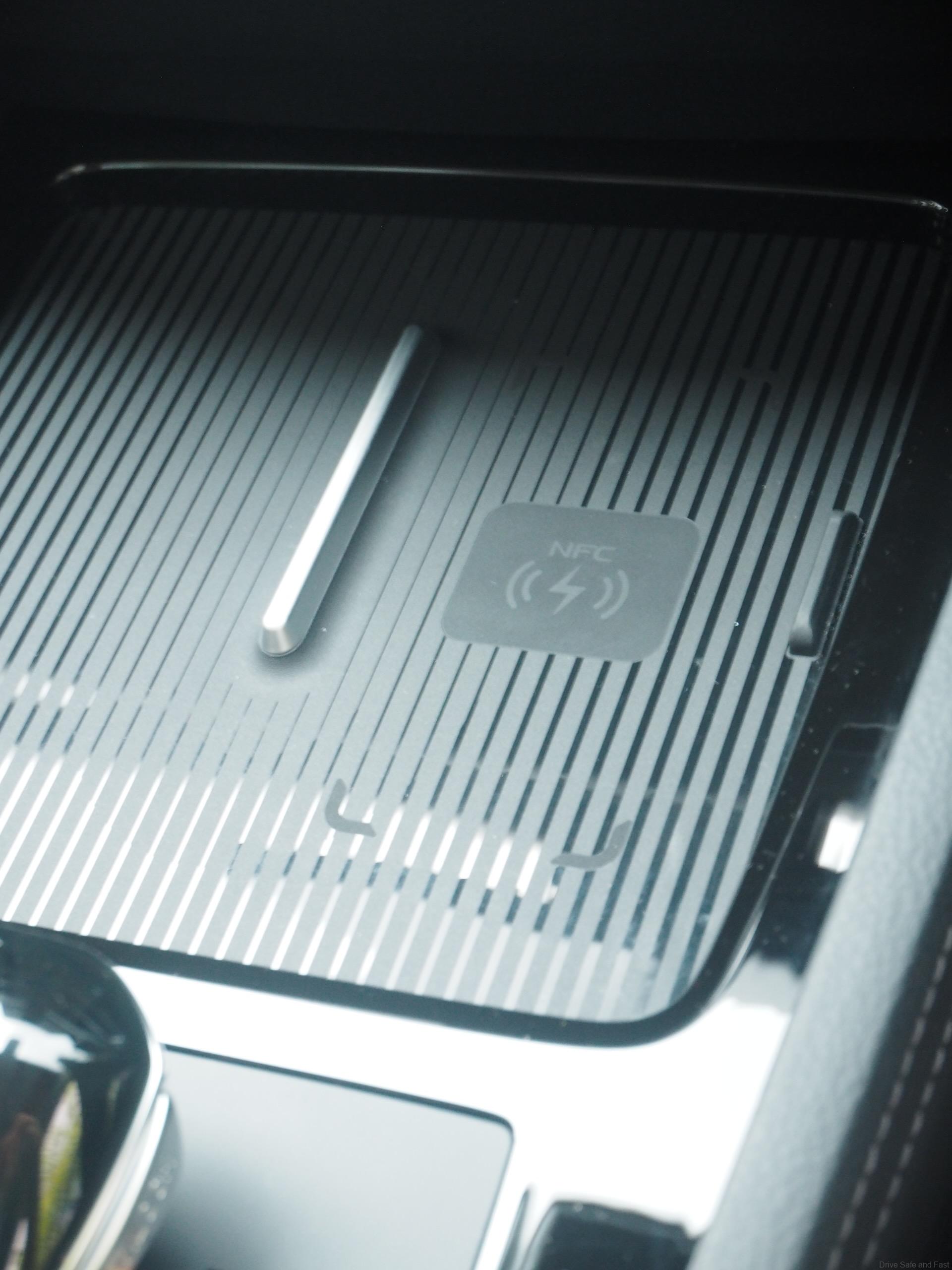 BYD M6 Extended Review: Best Bang For Buck EV Hands-Down