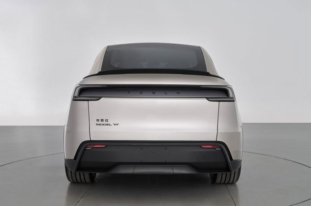 First Look At Tesla Model Y L, 6-Seater, Extended Wheelbase