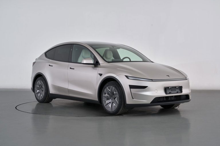 First Look At Tesla Model Y L, 6-Seater, Extended Wheelbase