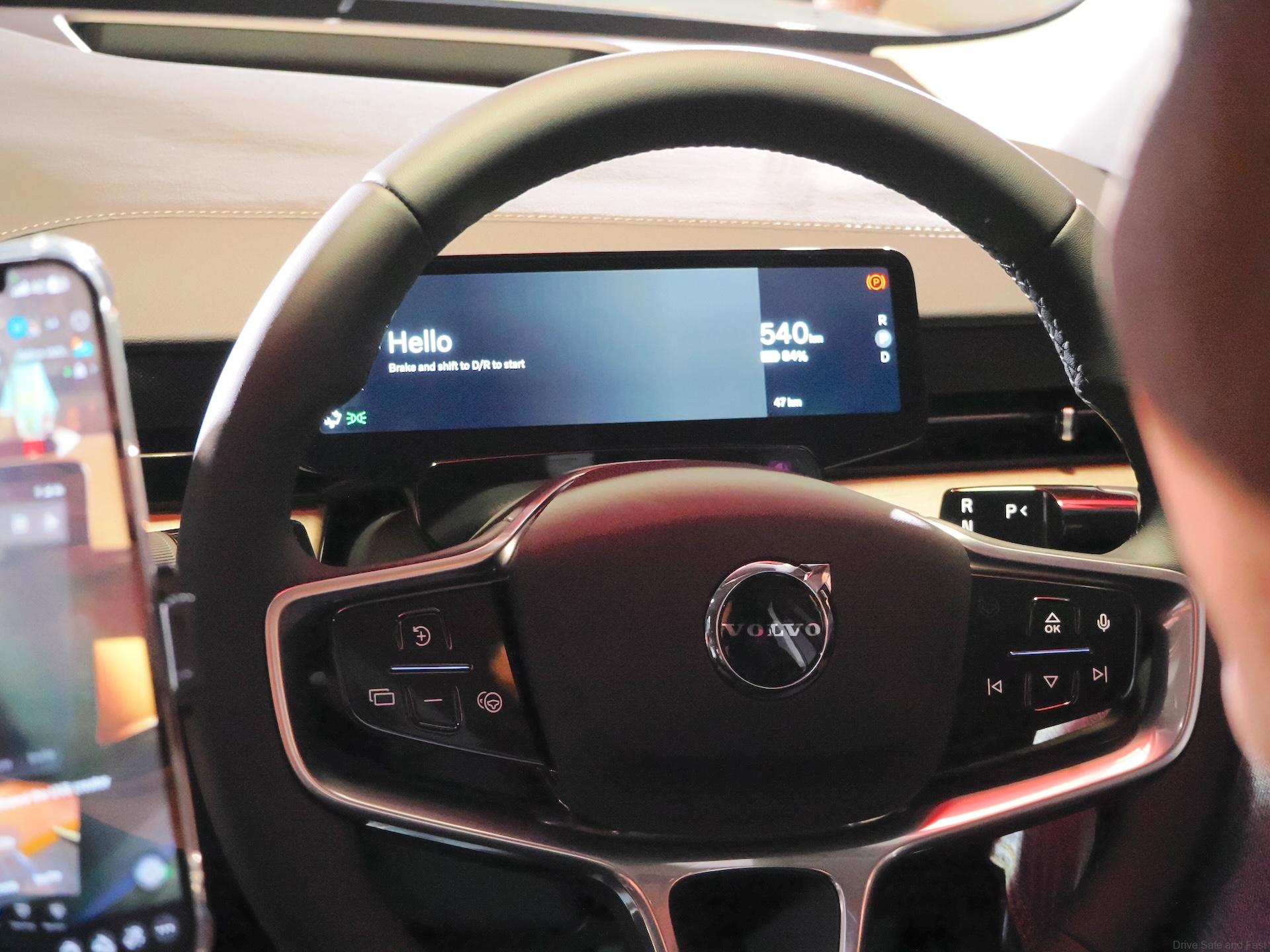 Volvo Software Update 5.0.5: Redesigned UX and AAOS 13