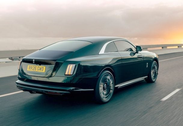 Even Rolls-Royce Is Giving Discounts On Its Electric Spectre - Newswav
