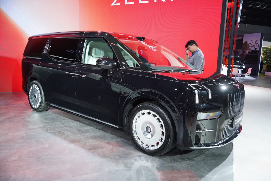 KLIMS 2026: Zeekr 9X & 009 Grand Shown